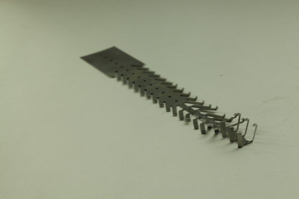 Progressive Die Stamping - Process, Application & Advantages