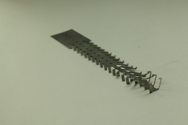 Progressive Die Stamping - Process, Application & Advantages - Eigen ...